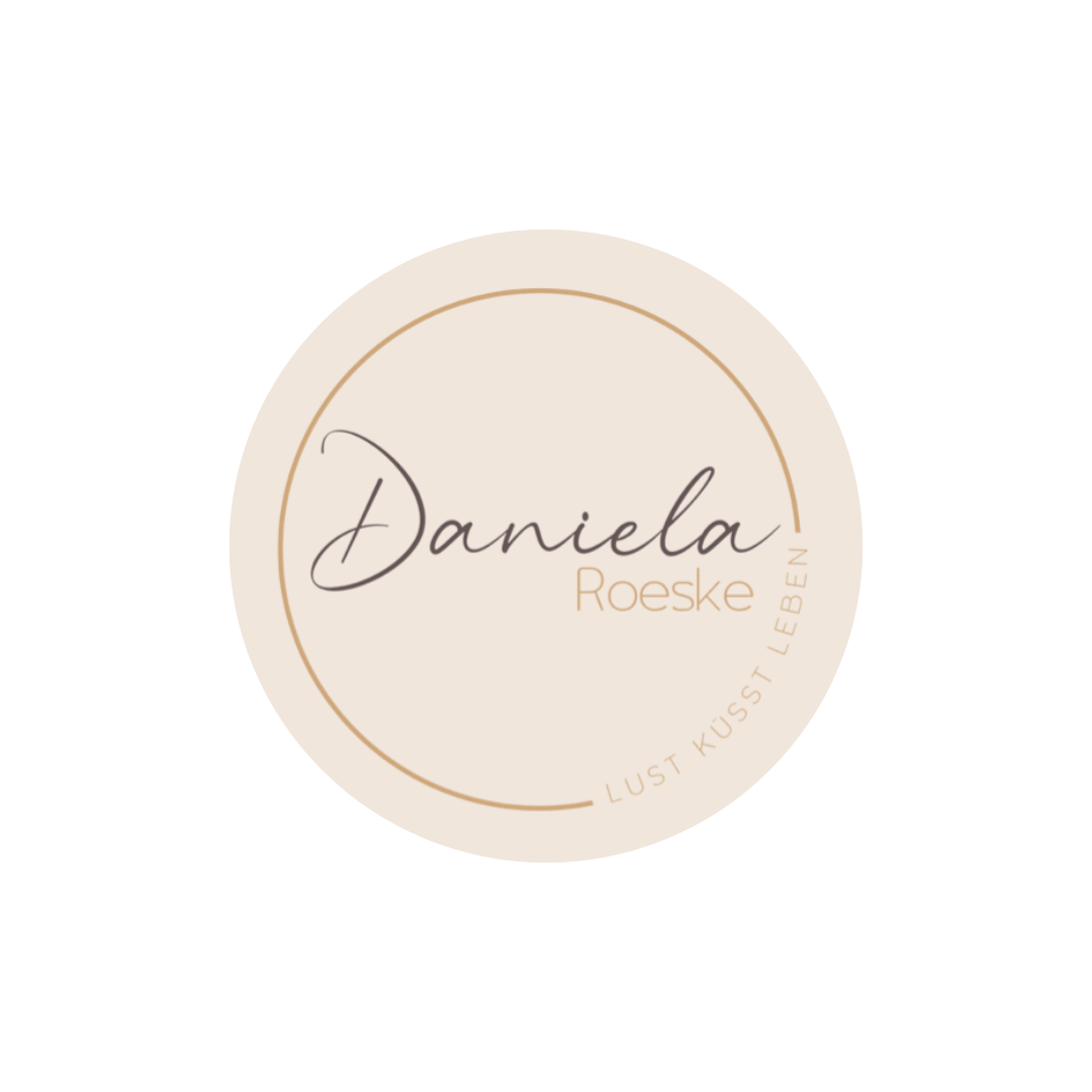 HOME - Daniela Roeske